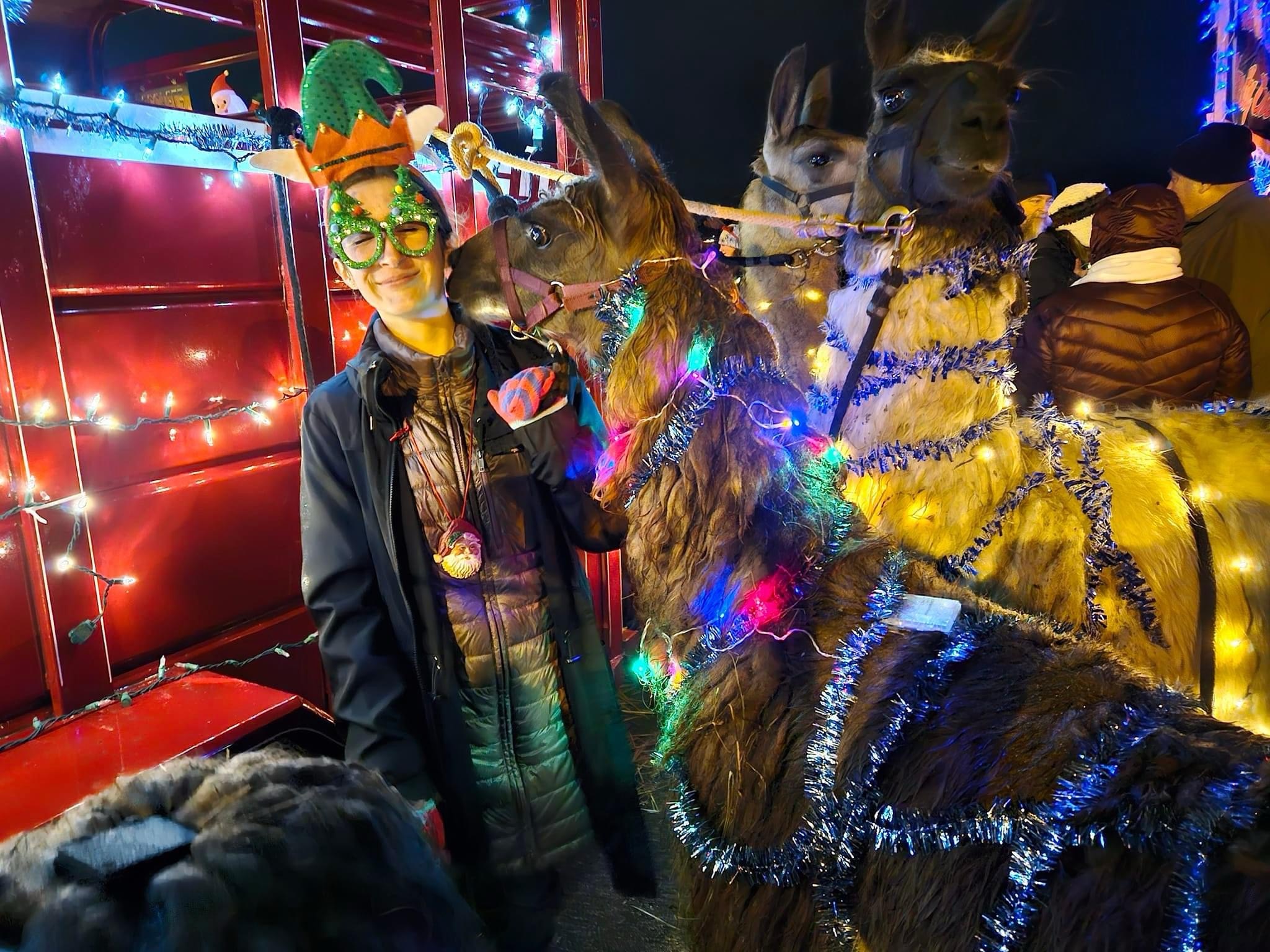Holiday begins with Santa Parade in Marine City