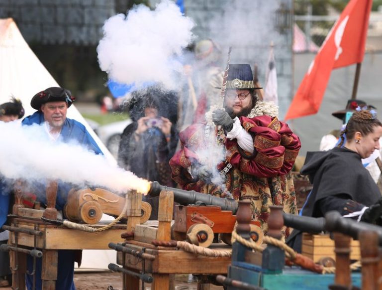 Tulare County Renaissance Fair offers a trip back in time