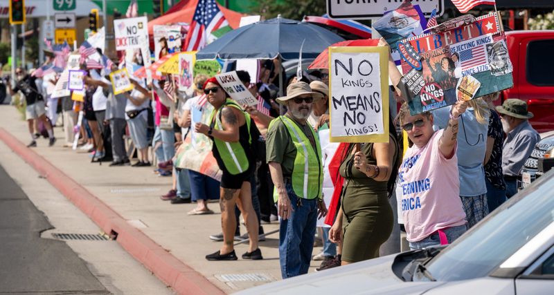 'We're all descendants of immigrants': Visalia No Kings protest sees ...