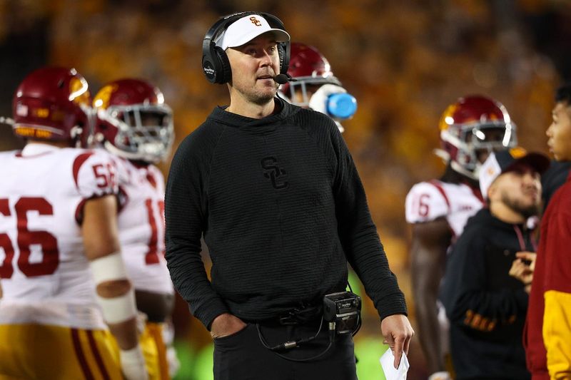 USC football aims to snap 15-game losing streak east of Colorado on ...