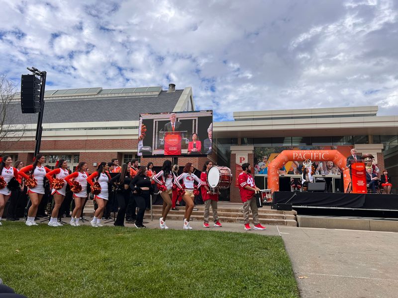 Pacific, 49ers announce multiyear program aimed at expanding access to ...