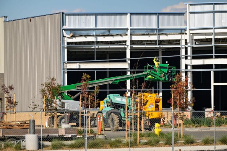 Visalia’s second Costco store opening date revealed