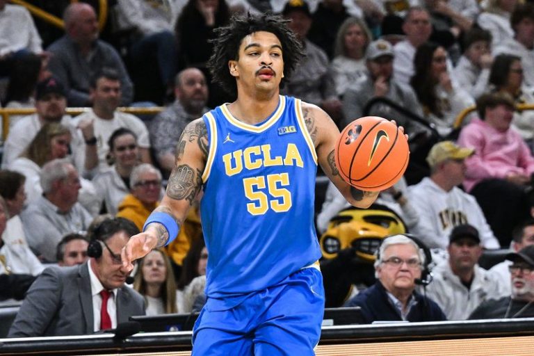 Donovan Dent says Skyy Clark 'feeling good' after injury against Iowa