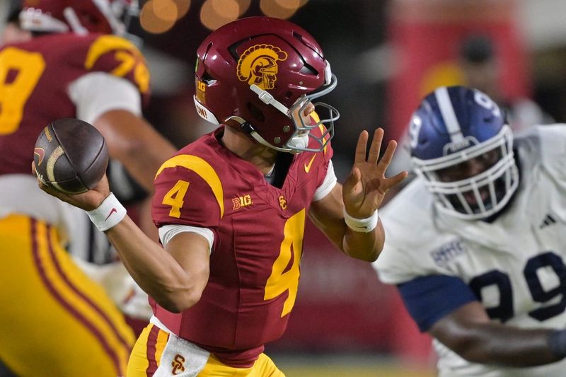 Kevin Longstreet enters transfer portal amid rumors about brother