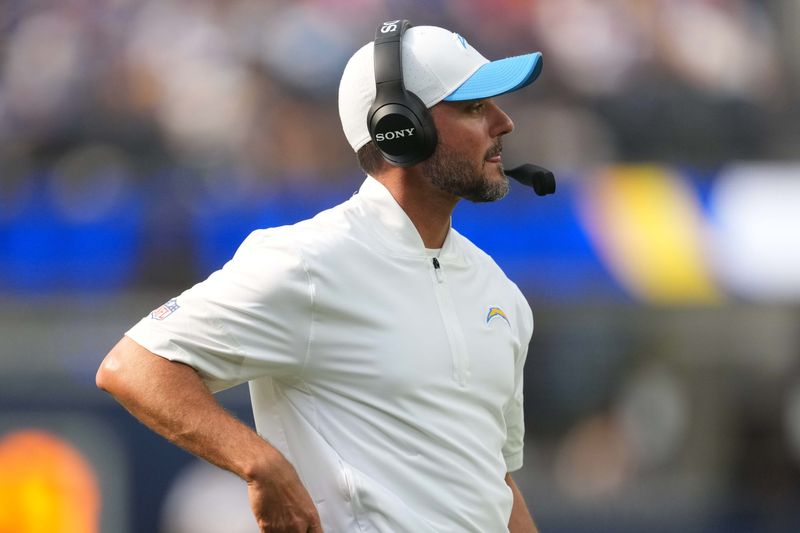 Jesse Minter draws interest from multiple teams for head coach role