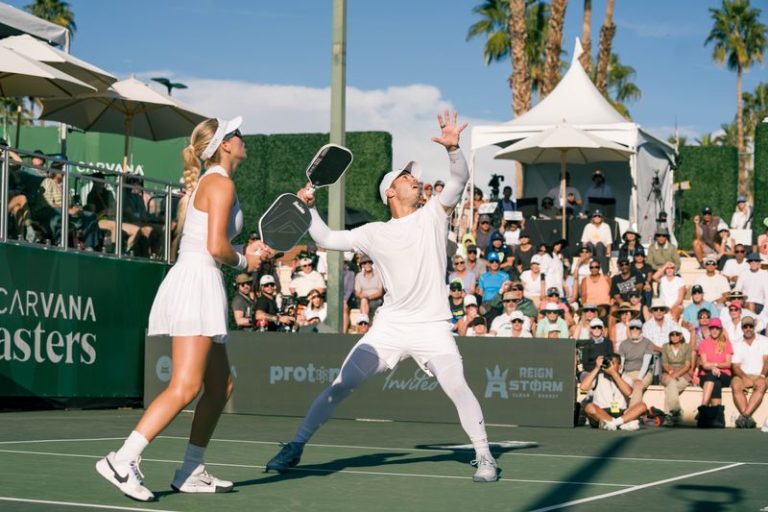 Pickleball tip of the week: Try these two types of overhead smashes