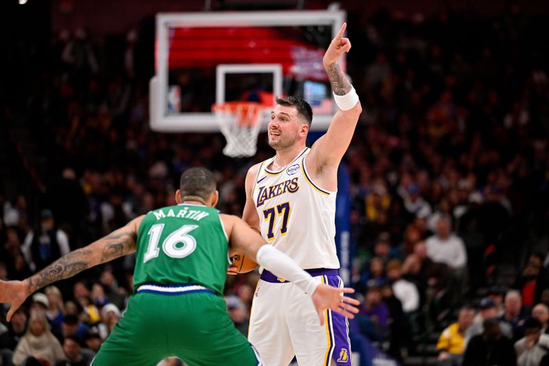 Lakers player grades: L.A. storms back to down the Mavericks