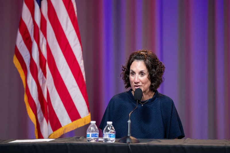 State praises Leon school board chair, blasts teacher union in row over ...