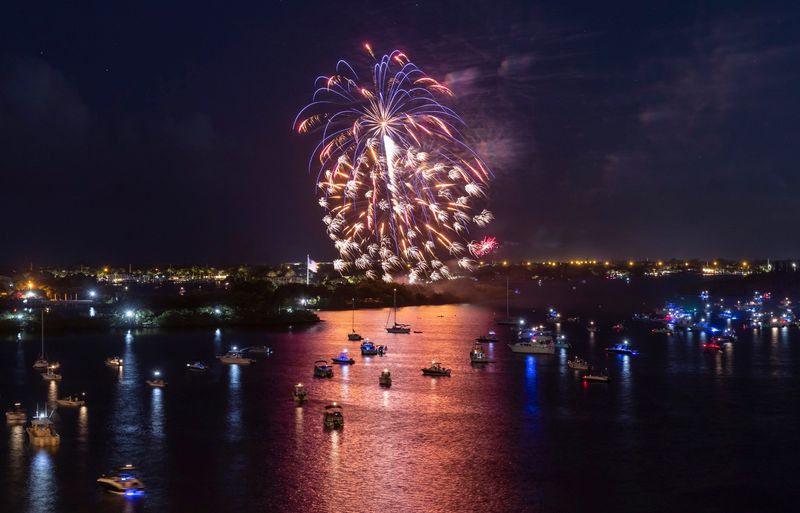 Watch live: July 4th fireworks light up Port St. Lucie, Fort Pierce ...