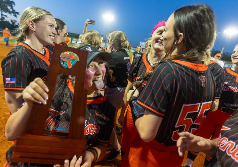 Which Gainesville-area girls sports team was the best of the 2024-2025 ...