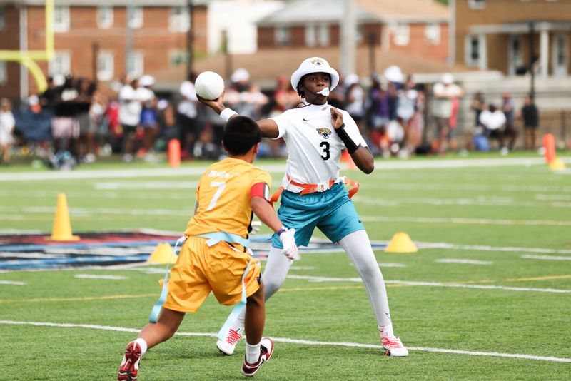 Jaguars Elite 14U flag football teams rolls to quarterfinals in NFL ...