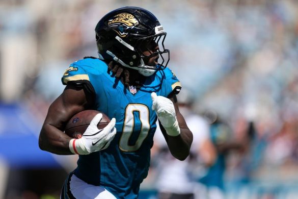 Devin Lloyd injury: Latest practice status update on Jaguars linebacker