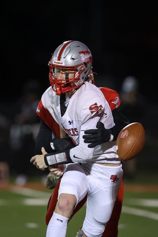 New names, same results for Bradford football defense in district title ...