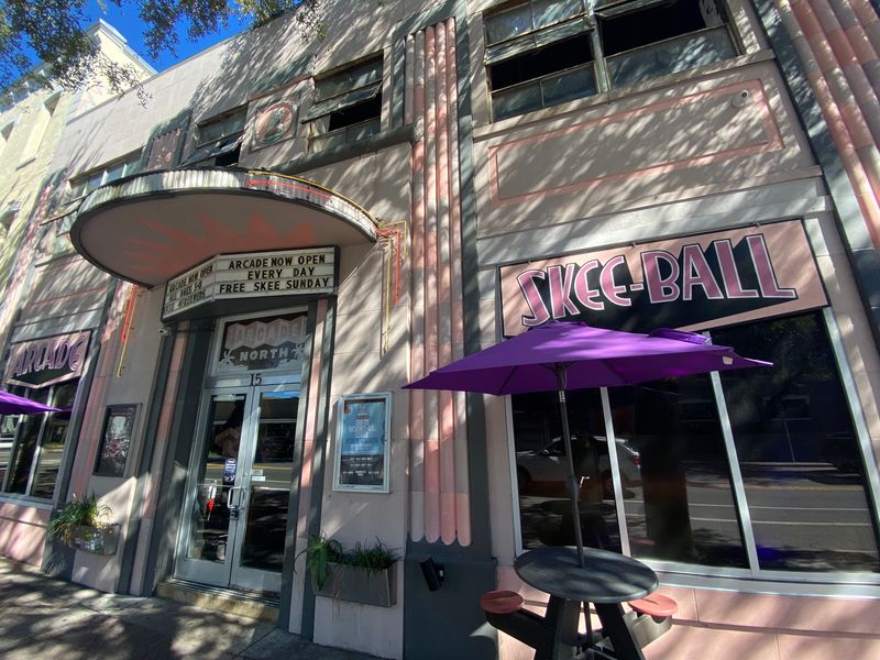 Best dive bars in Gainesville? 5 spots loved by locals for stiff drinks ...