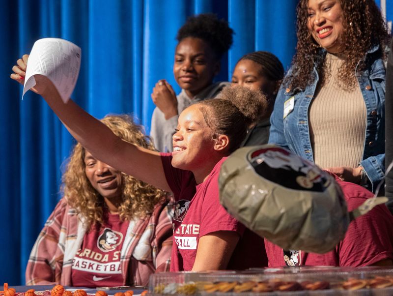Booker T. Washington 4-star Chamiah Francis signs with Florida State ...