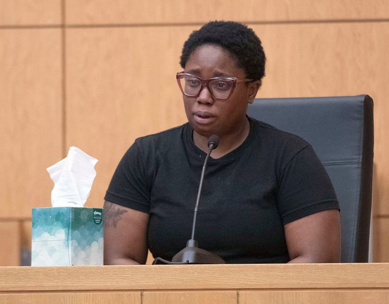 Daughter testifies about finding mom in pool of blood in Thanksgiving ...