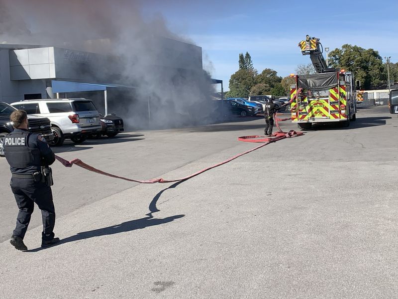 Fire at Ford dealer in Winter Haven closes U.S. 17 in both directions