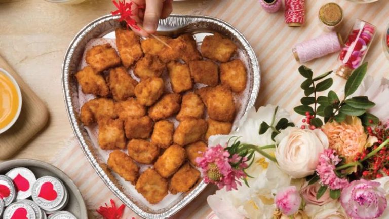 Chicken biscuits to pizza, see heart-shaped fast food for Valentine's Day