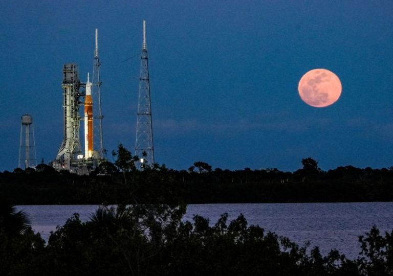 Will NASA's Artemis moon launch be bumped again? SLS test reveals new issue
