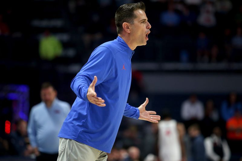 Todd Golden sounds off on pro players returning to college basketball