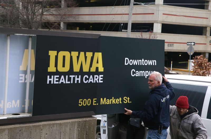 UI Health Care plans to move EMS program downtown, raze Mercy building ...