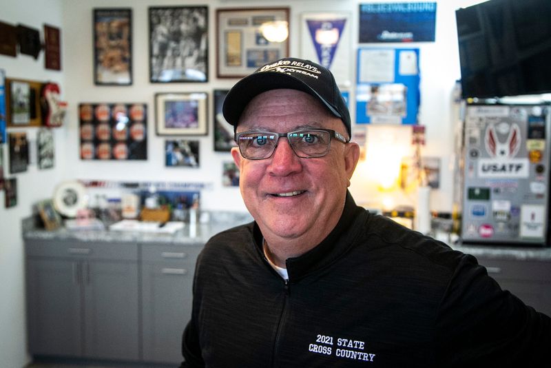 Iowan's movie to spotlight running legend Mike Jay and his work on and ...