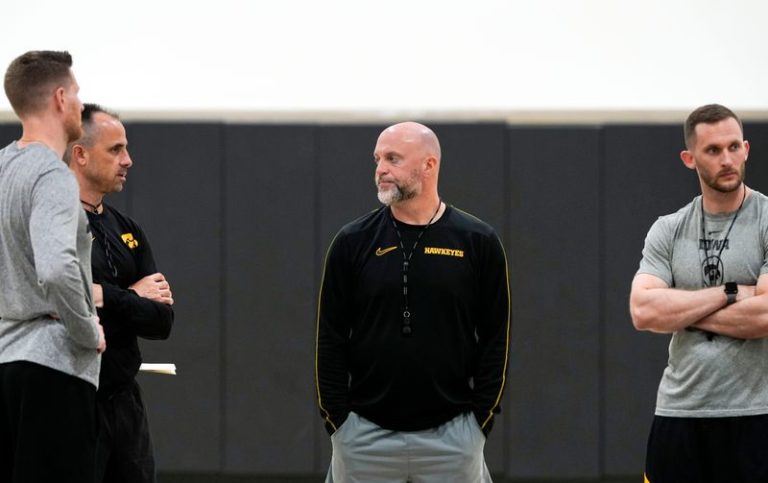 Class of 2026 four-star Ethan Harris picks Iowa basketball over Gonzaga ...