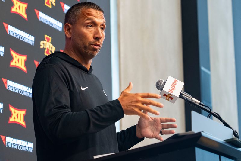 What is Matt Campbell's buyout if he leaves Iowa State football?