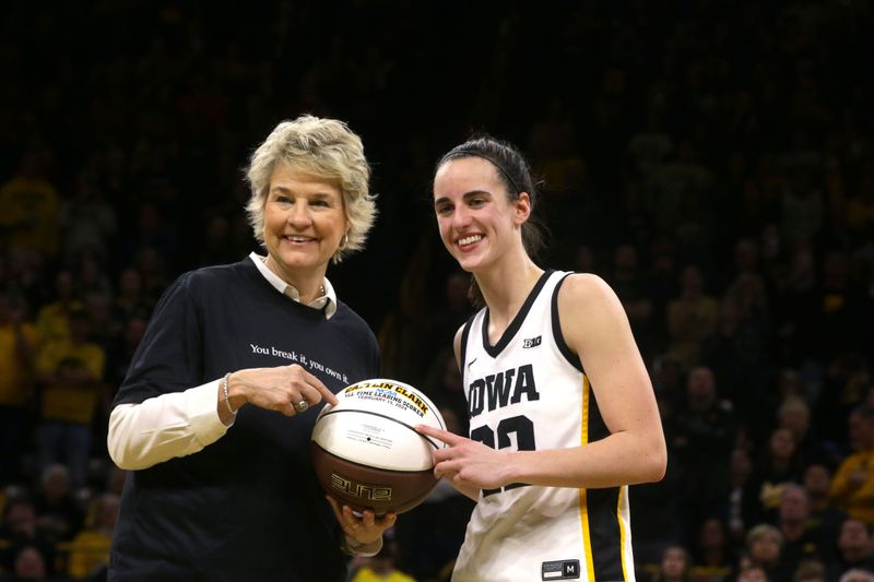 Iowa women's basketball legend named homecoming parade grand marshall