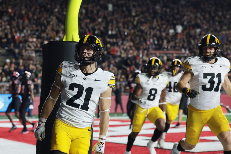 Iowa football: Kaden Wetjen is etching himself among best returners in ...