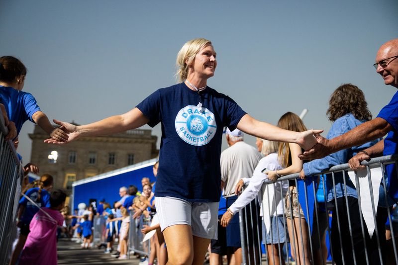 See where Drake women's basketball is picked to finish in 2025-26 MVC ...