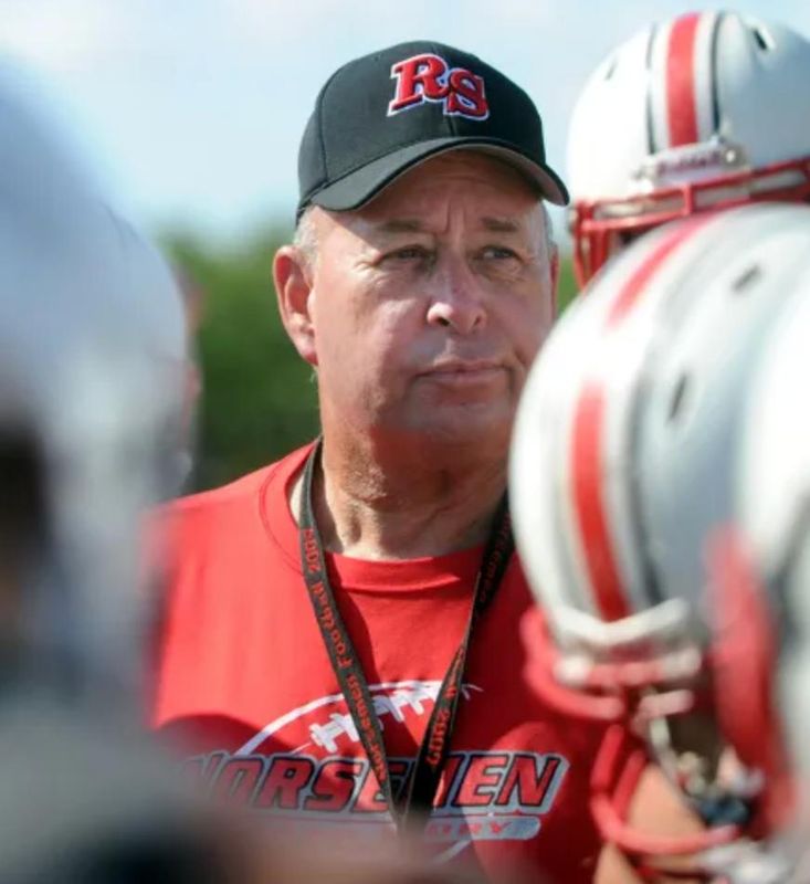 Legendary Roland-Story football coach Kerry Van Winkle passes away
