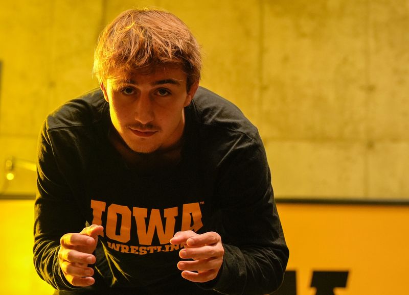 How to watch Iowa wrestling at National Duals Invitational