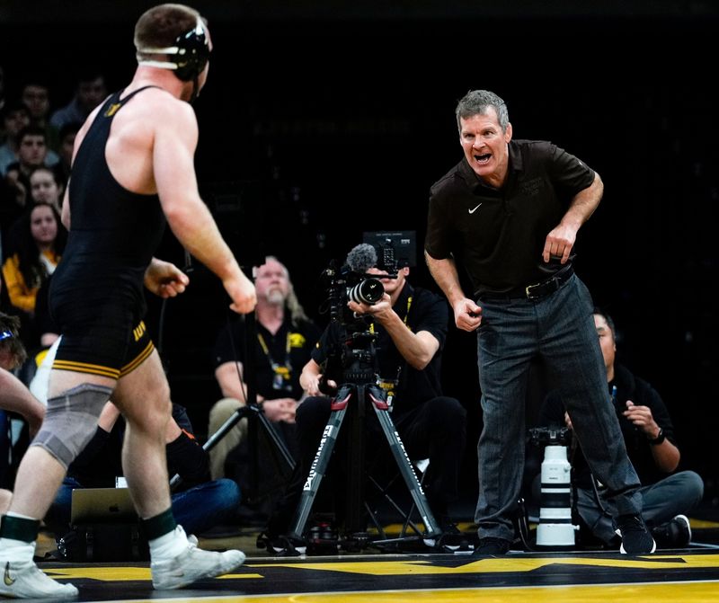 Shamus Regan commits to Iowa wrestling for class of 2027