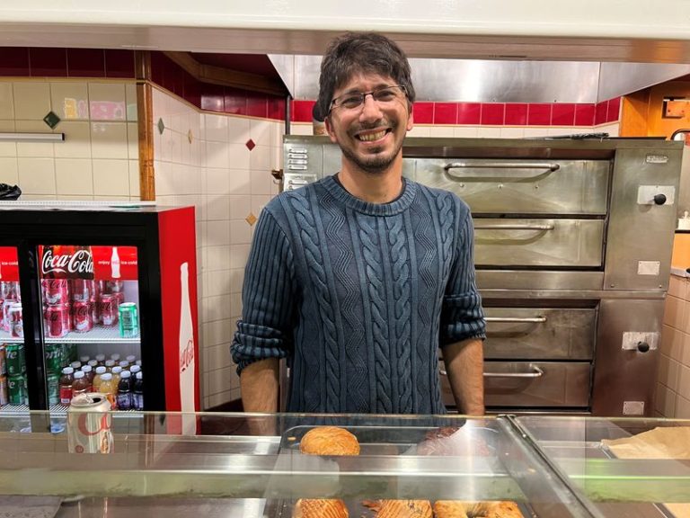 Turkish Feast debuts in Des Moines with kebabs and baklava