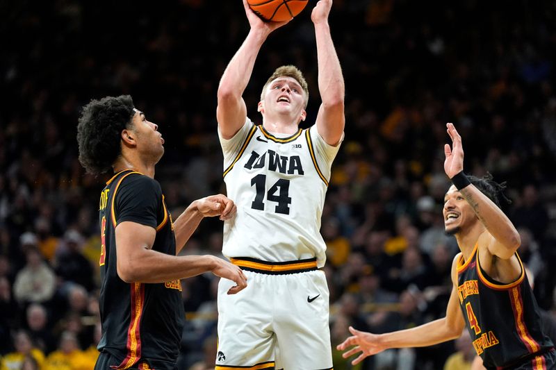 Where to watch Iowa basketball vs Oregon today, TV channel, time