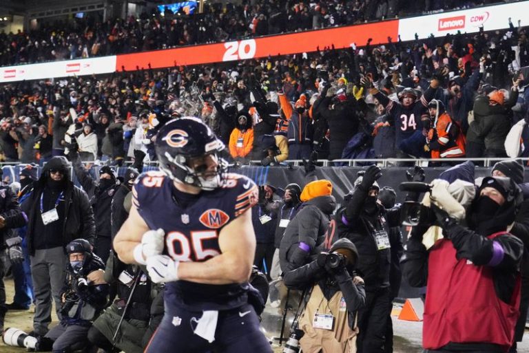 Bring Da Bears to Iowa? Bill makes pitch for Chicago Bears stadium