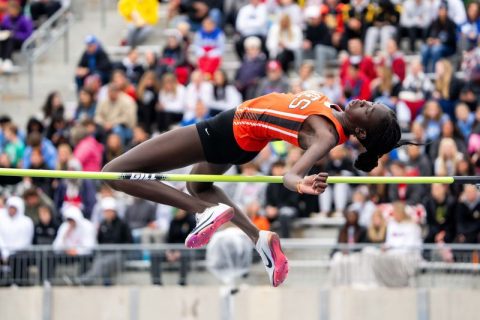 Ayak Akol, Elodie Biggs tie for 3rd in high jump at Iowa state meet