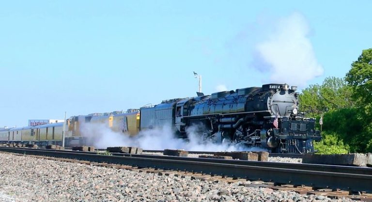 'Big Boy' train in Iowa for America 250 tour. Here's where to see it.