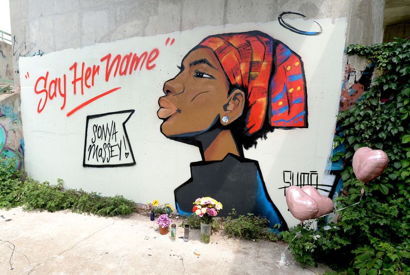 Remembering Sonya Massey: Bridge dedication, balloon release will mark ...