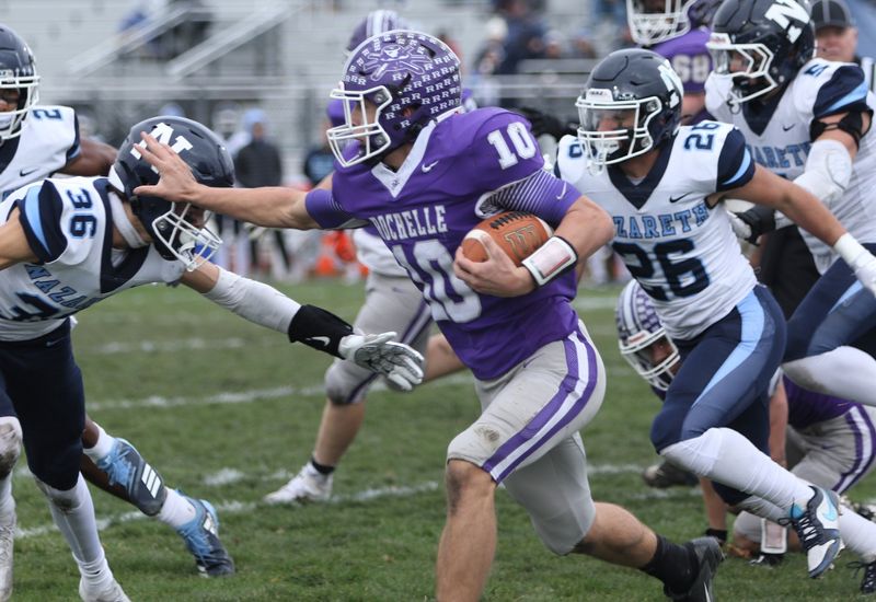 Rochelle football's Dylan Manning improving in November after brain ...
