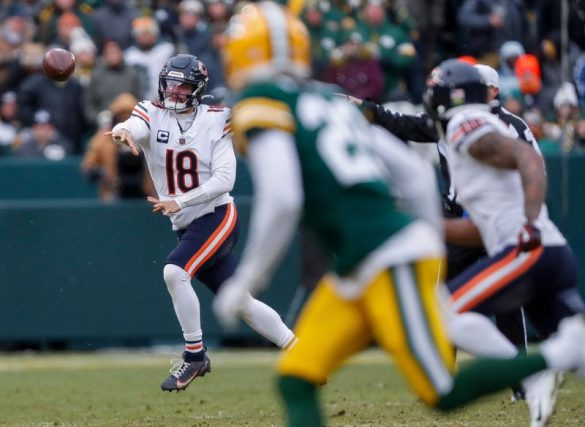 What channel is Bears vs. Packers on today? Time, how to watch NFL ...
