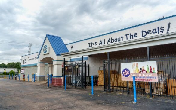 Longtime location of Peoria store has been sold to local company
