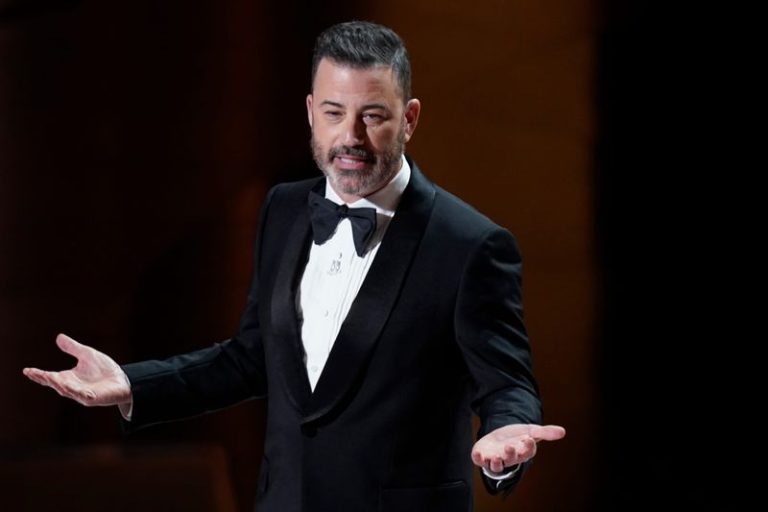 Sinclair, Nexstar channels airing Jimmy Kimmel again. Here's where you ...