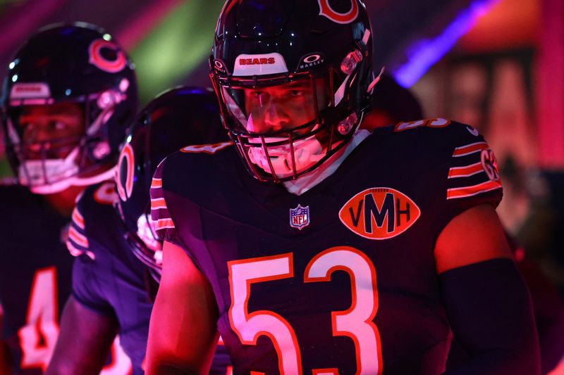 Bears LB T.J. Edwards has surgery on broken hand