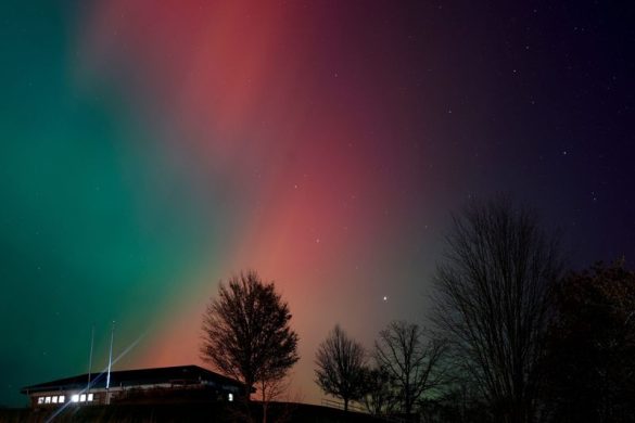 Will northern lights be visible in Illinois tonight, Nov. 12? When to ...