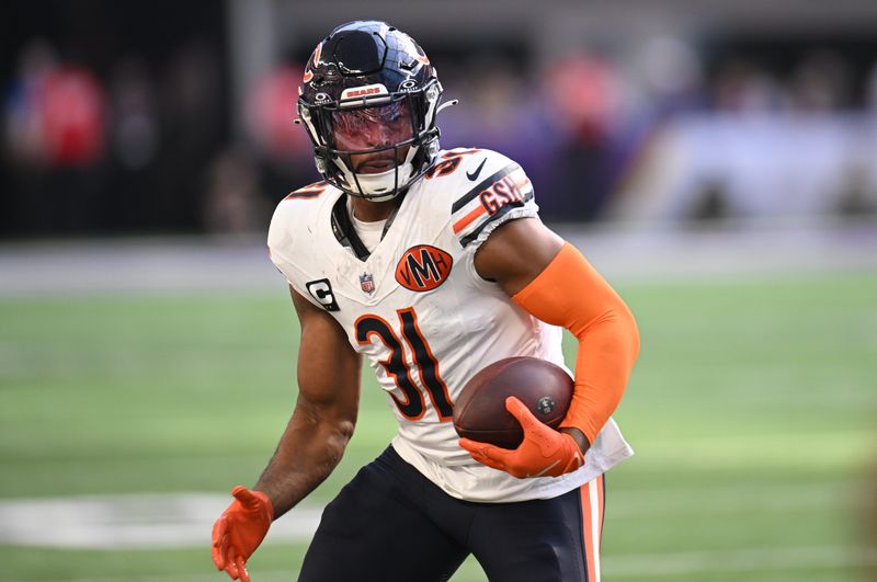 Bears open as home favorite vs. Steelers in Week 12