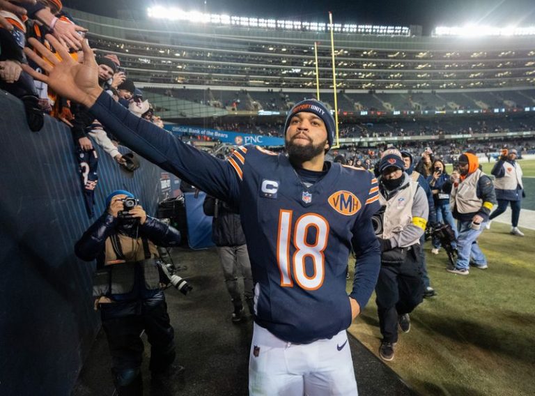 Caleb Williams credited Bears fans for role in win vs. Packers