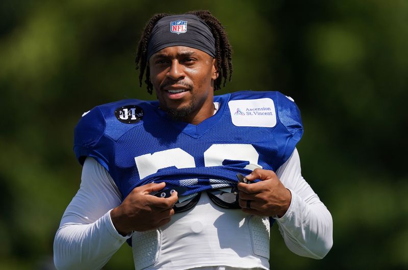 23 miles per hour. That's Colts RB Jonathan Taylor's goal. Why might ...