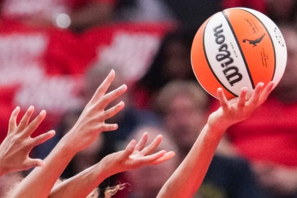 When do the Indiana Fever play the Atlanta Dream in Game 3 of the WNBA ...